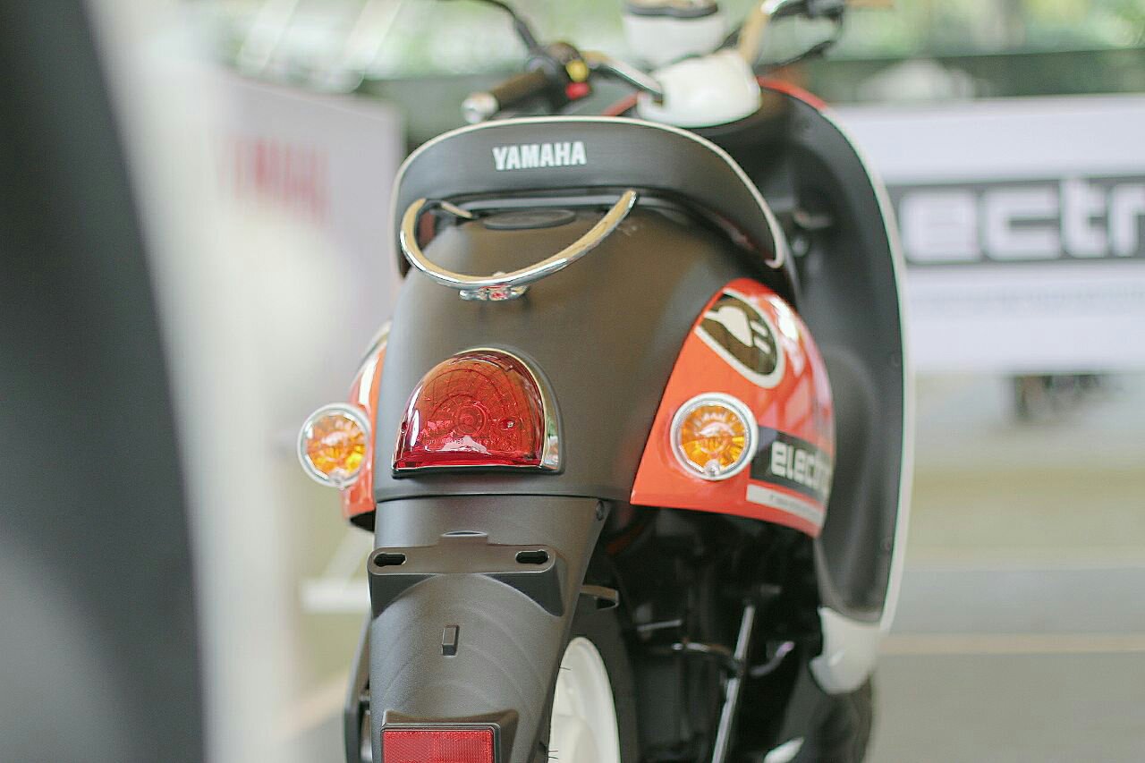 Yamaha E-Vino, Sepeda motor Listrik Yamaha siap diuji coba di Indonesia ...