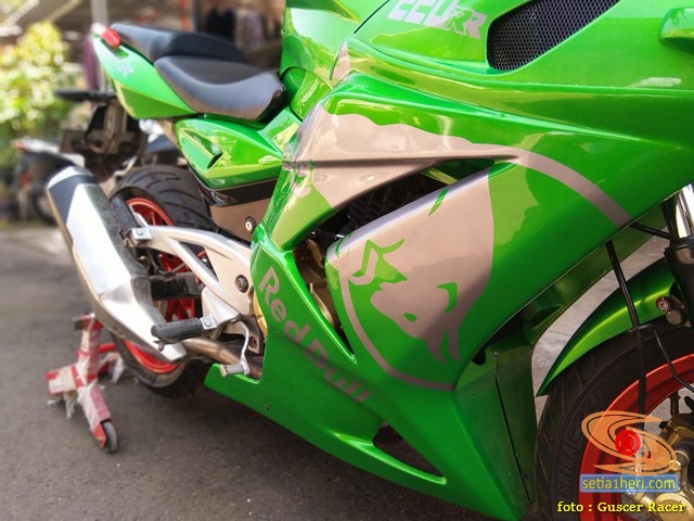 Modif Bajaj Pulsar 180 ug 4 jadi full fairing plus glowing asal Bekasi ...