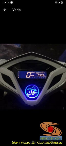 Penampakan modif Honda Vario 125 old pakai speedometer digital Vario ...