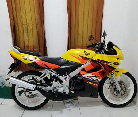 Pesona motor sport 2 tak lawas Honda LS 125 R - setia1heri.com