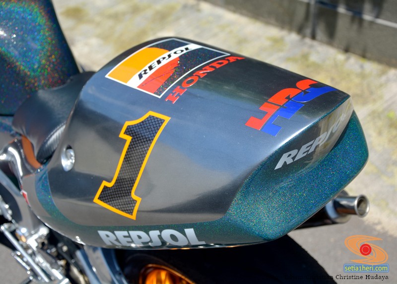 Penampakan restomod Honda NSR250 MC21 tahun 1992 livery Mick Doohan ...