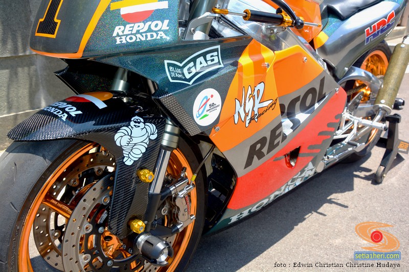 Penampakan restomod Honda NSR250 MC21 tahun 1992 livery Mick Doohan ...