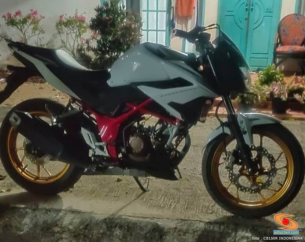Kumpulan gambar modif honda CB150R warna putih dana pelajar atau ...