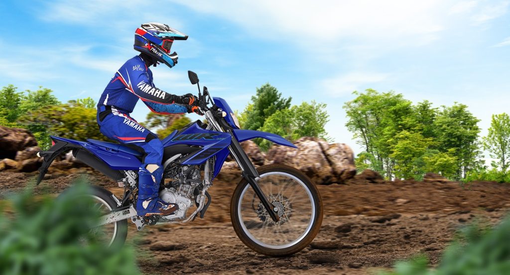 Warna dan grafis baru motor trail Yamaha WR 155R tahun 2024 ...