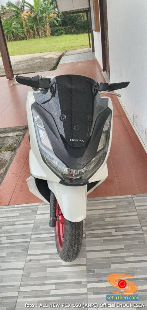 Penampakan PCX 160 pakai spion model winglet - setia1heri.com