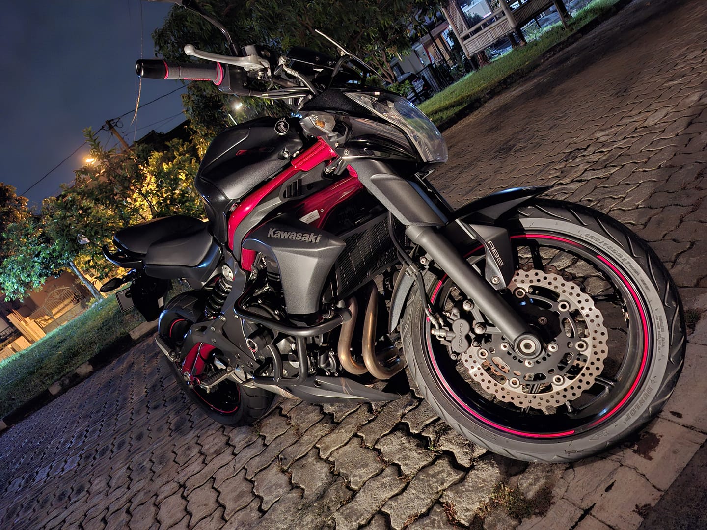 Obrolan plus minus moge kawasaki ER-6N - setia1heri.com