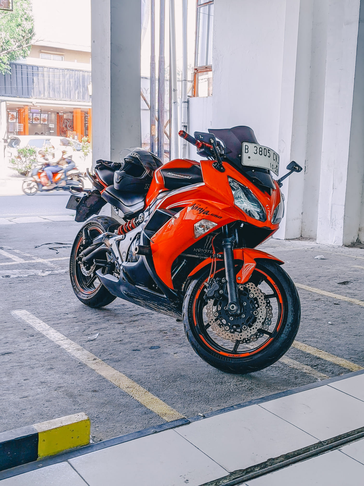 Obrolan plus minus moge kawasaki ER-6N - setia1heri.com