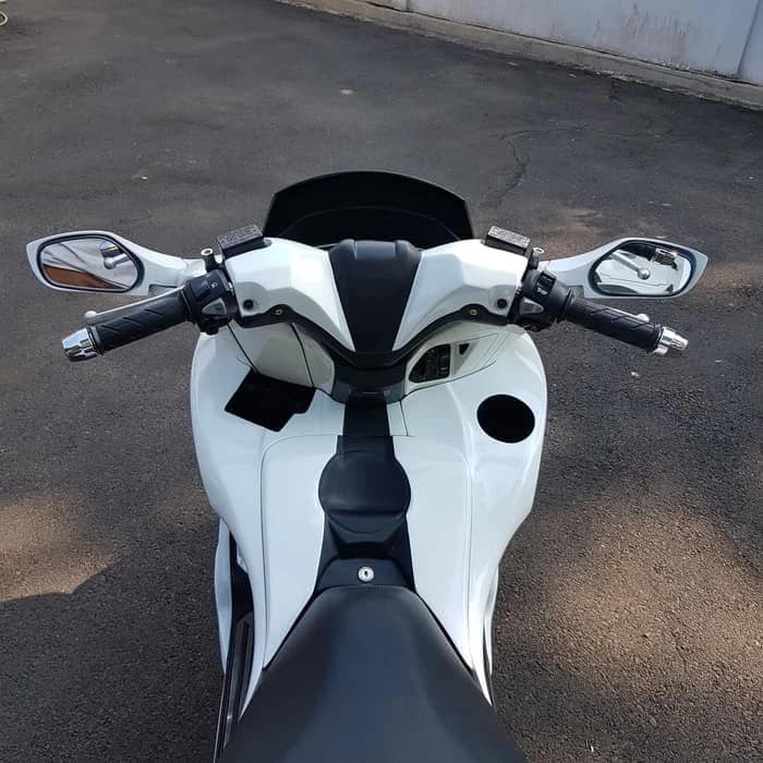 Modif Honda PCX 160 jadi baby Honda Goldwing - setia1heri.com