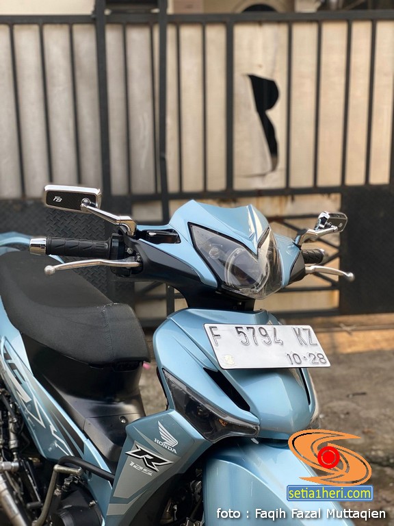 Modif Honda Supra X 125 aka Supra Batman warna biru dolphin brosis ...